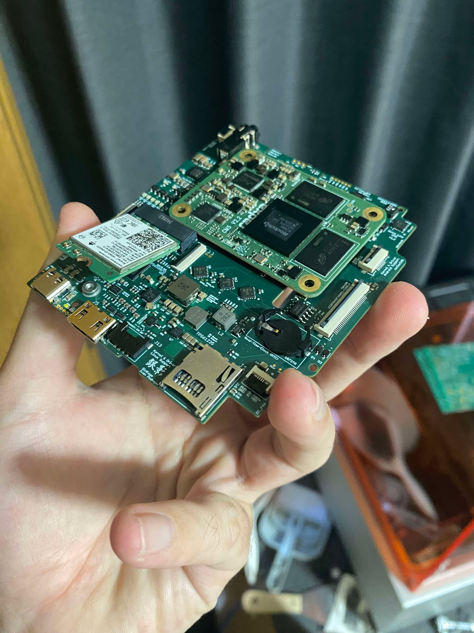 GitHub - StonedEdge/Retro-Lite-CM5: An upgrade to the Retro Lite CM4 handheld, which uses the ...