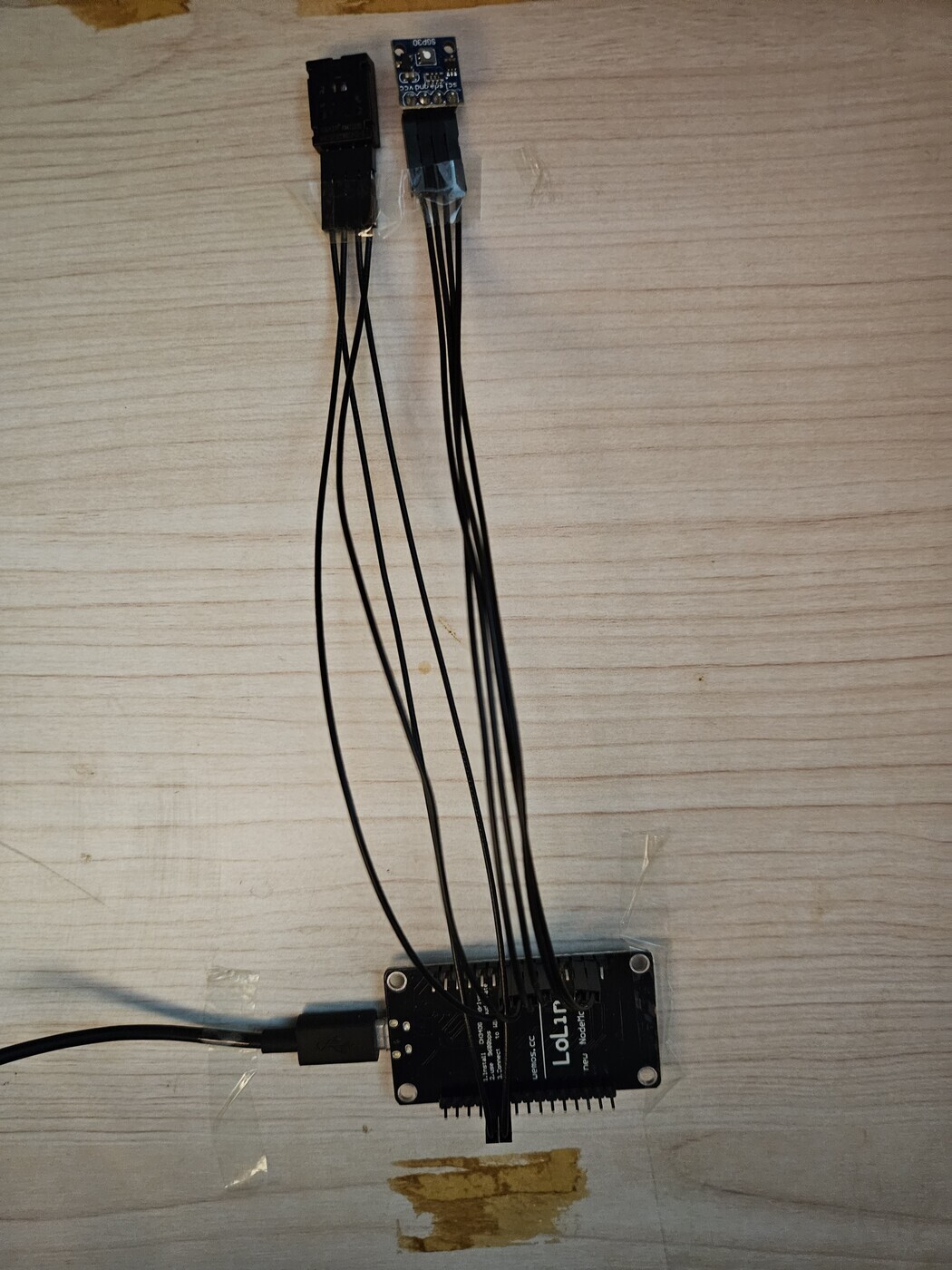 GitHub - miskcoo/esp8266_sensor: An ESP8266-based temperature/humidity ...
